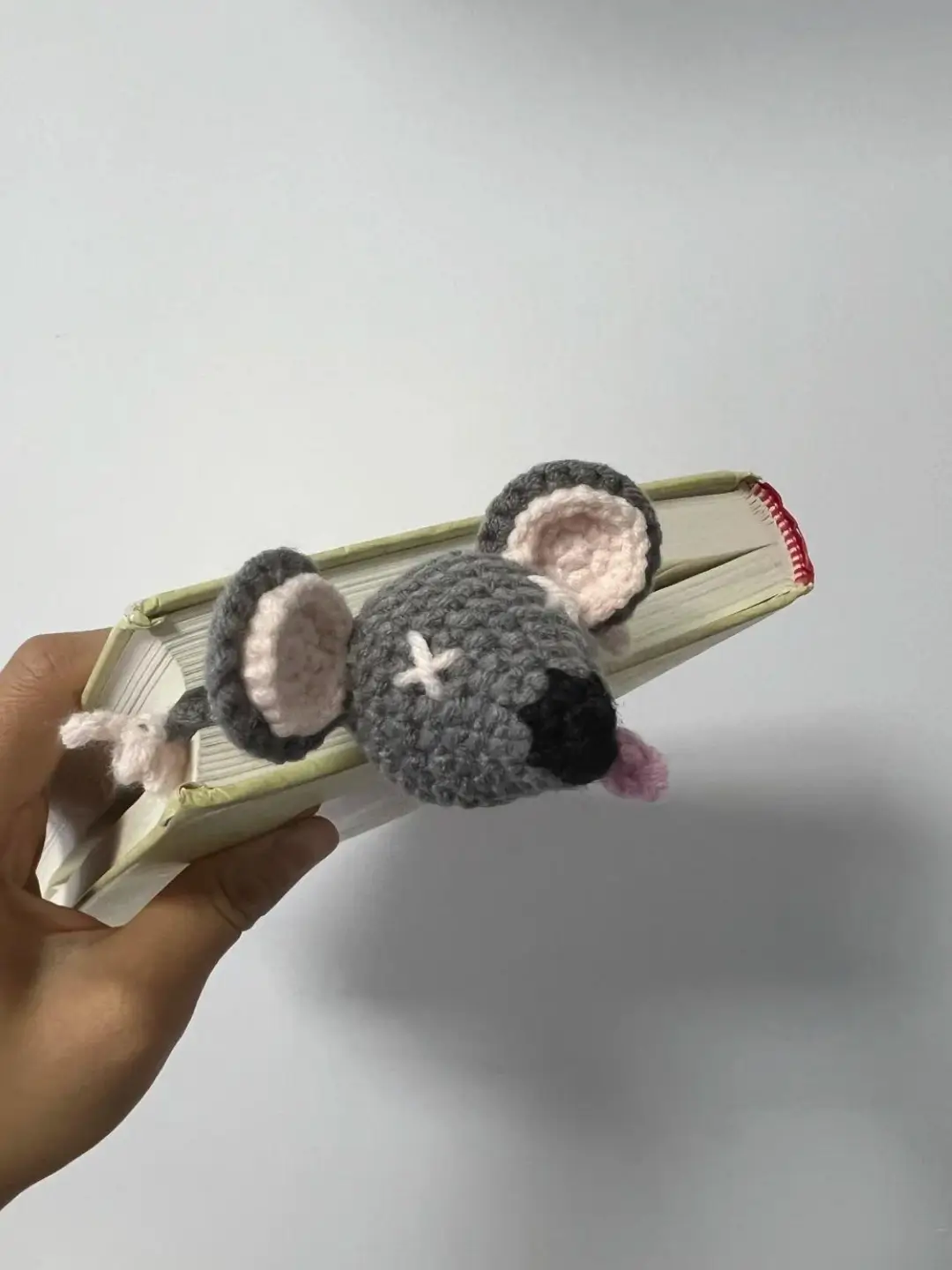 Mouse Book Mark Pattern - Free - Hooked On Hook